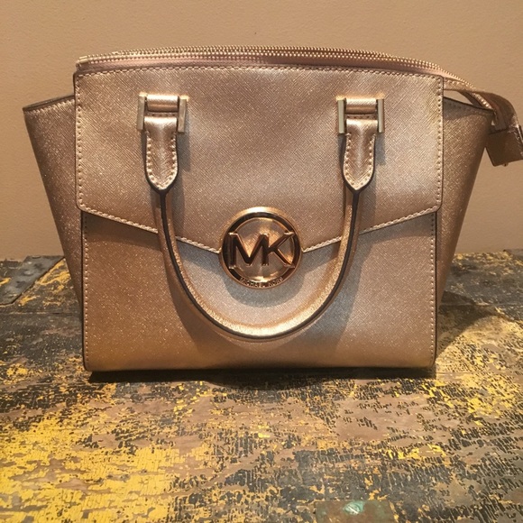 Michael Kors | Bags | Authentic Michael Kors Gold Purse | Poshmark